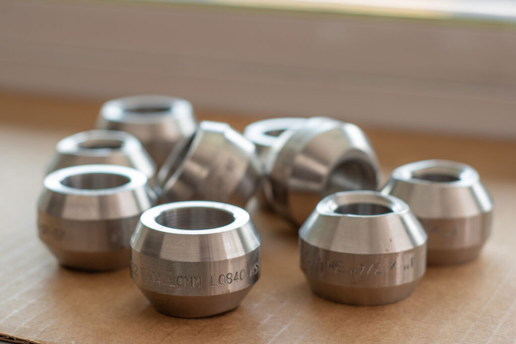 Sockolets, Threadolets y Weldolets - Accesorios forjados — Arana SA